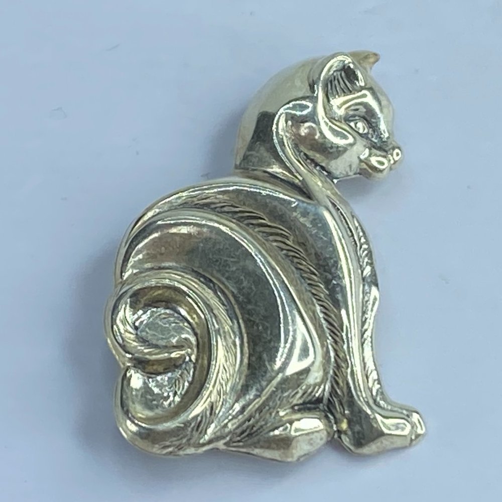 Signed Sterling Silver Elegant Sitting Cat Repousse E… - Gem